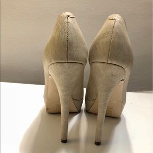 Aldo | Shoes | Aldo Beige Snake Textured Print Platform Stilettos ...